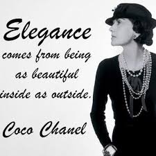 A legend of Fashion and Elegance Coco Chanel / La legenda de la moda y ...